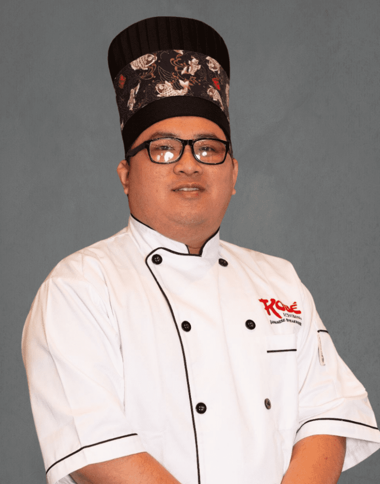 Japanese Food Teppanyaki Chefs | Kobe Steakhouse Restaurant