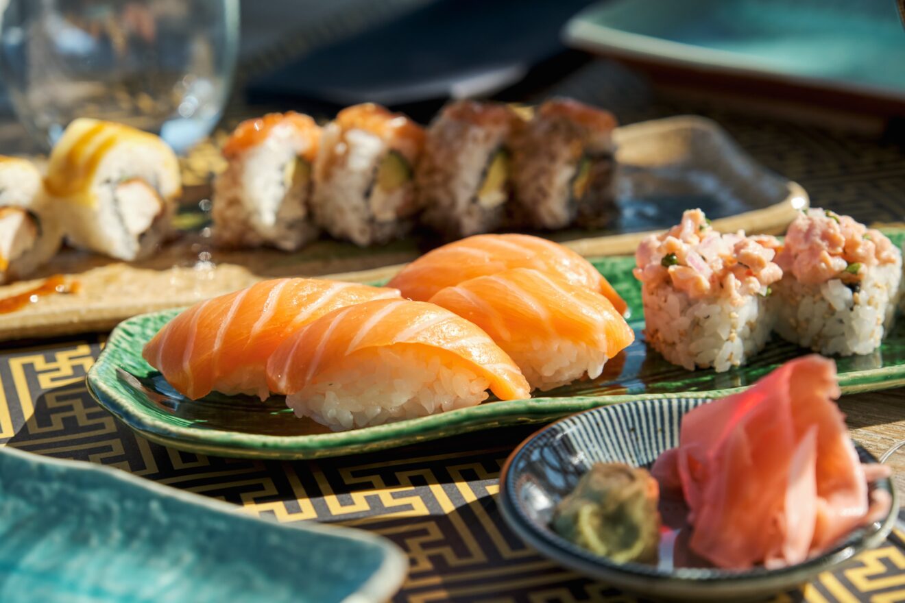 Beyond Steak: Japanese Seafood Delicacies You Must Try | Kobé