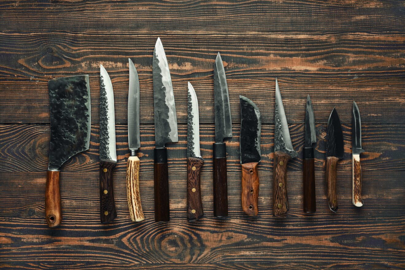 A Guide to the Types of Japanese Knives and Essential Knife Skills - Kobé